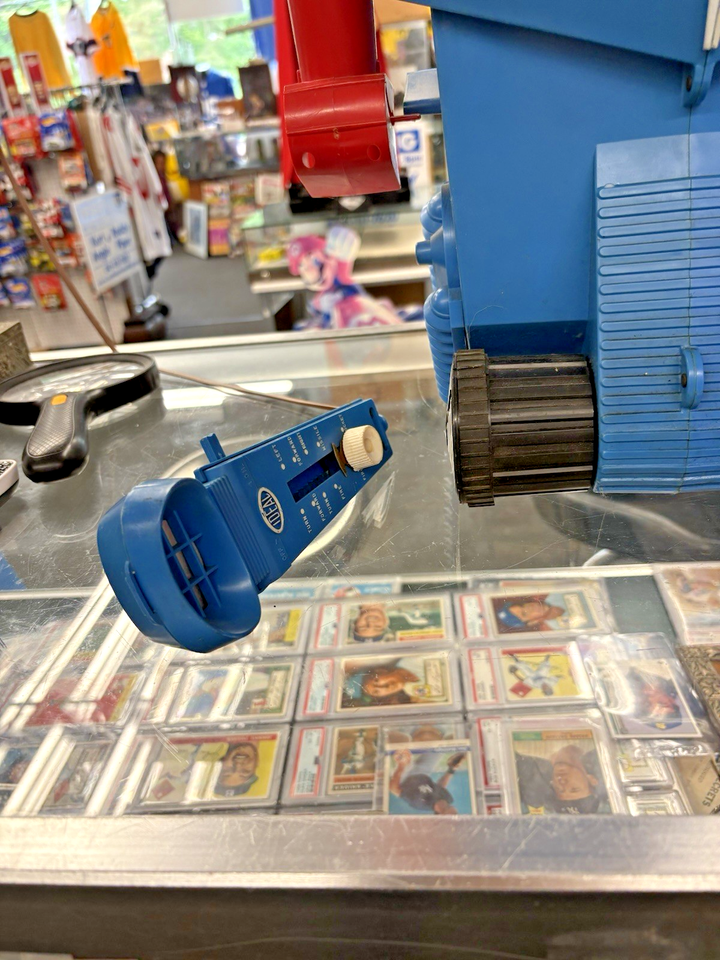 VTG Ideal Toys Robot Commando Space Toy 1961 +Rocket Needs Repair ...