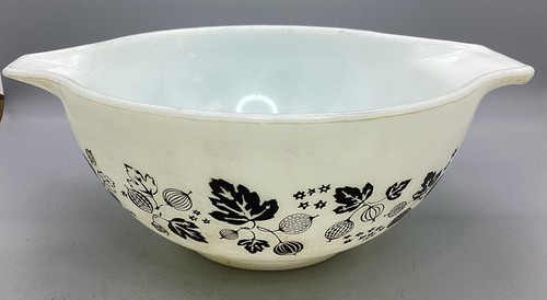 Pyrex White Gooseberry 442 Cinderella Mixing Bowl - With Stars | eBay