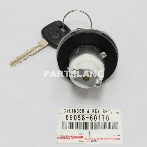 Toyota Land Cruiser GRJ79 HZJ79 VDJ79 OEM Fuel Lid Cylinder Key 69058 ...