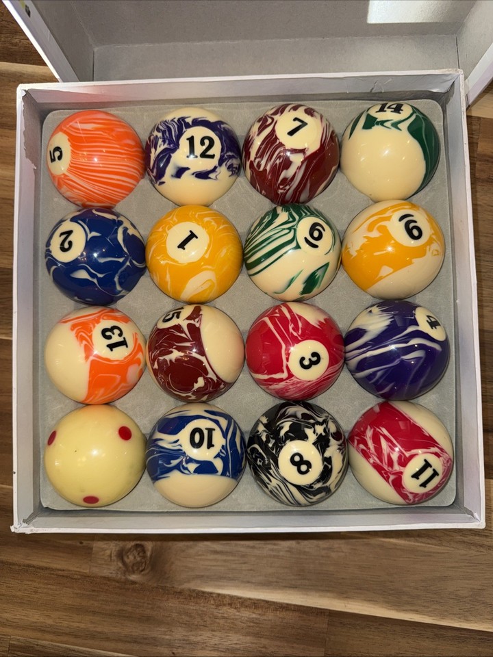 Vintage Elephant Beautiful Balls Complete Set Professional Billiards ...
