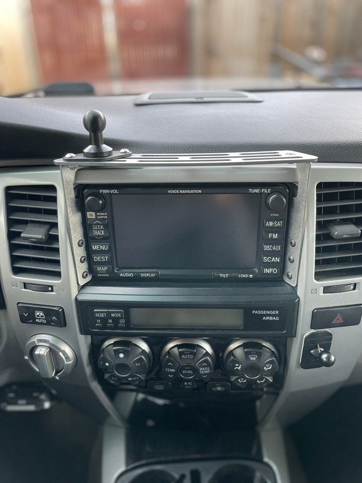 03-09 Toyota 4Runner 4th Gen Dash Accessory Mount For Phones Ham Radios ...