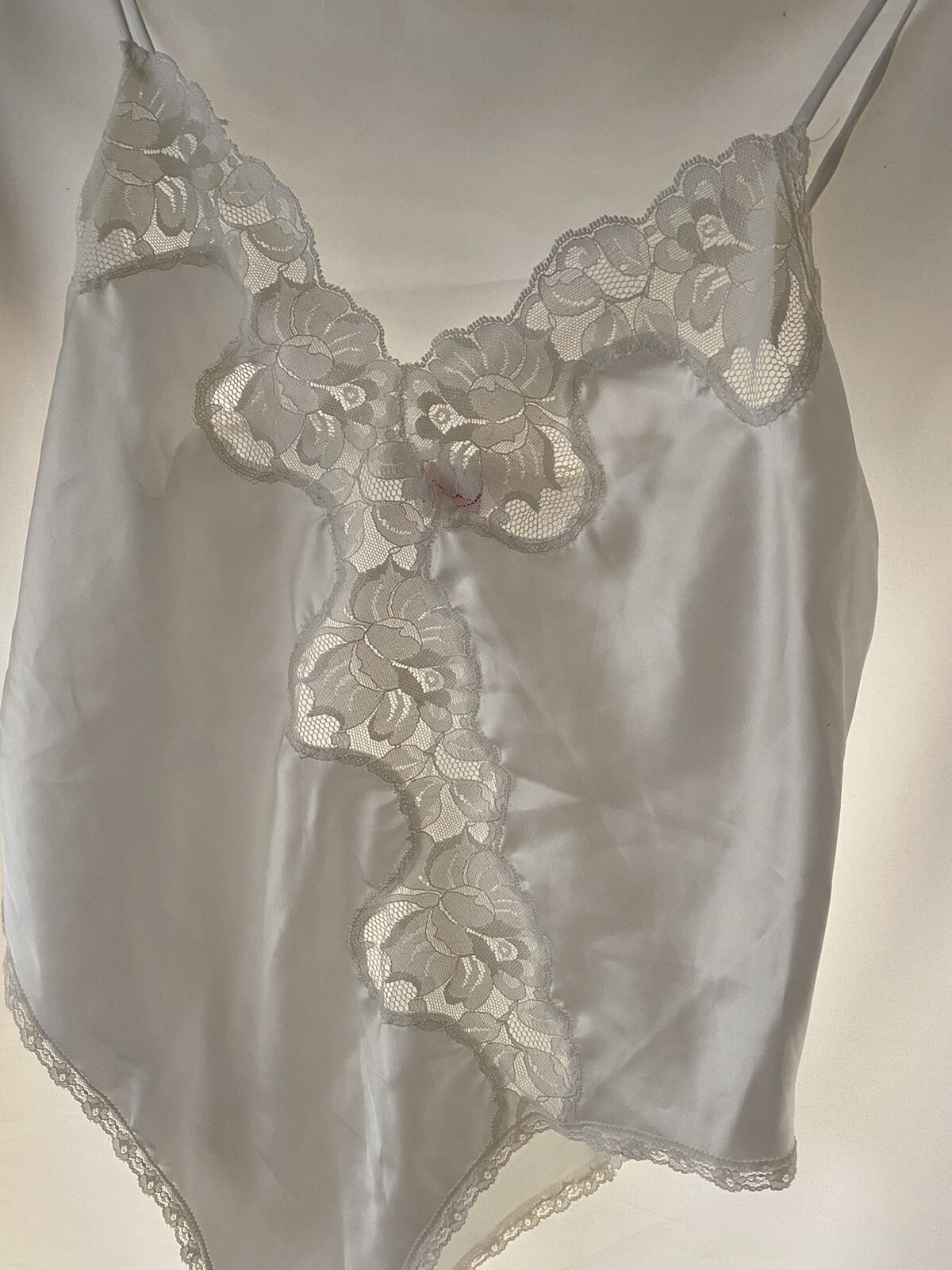 Kayser White Lace Lingerie- Vintage Kayser Lingerie B… - Gem
