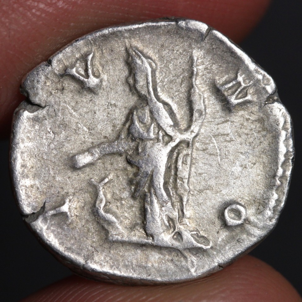 Julia Domna Denarius Ancient Roman Empire Silver Coin 196AD Pietas Very ...