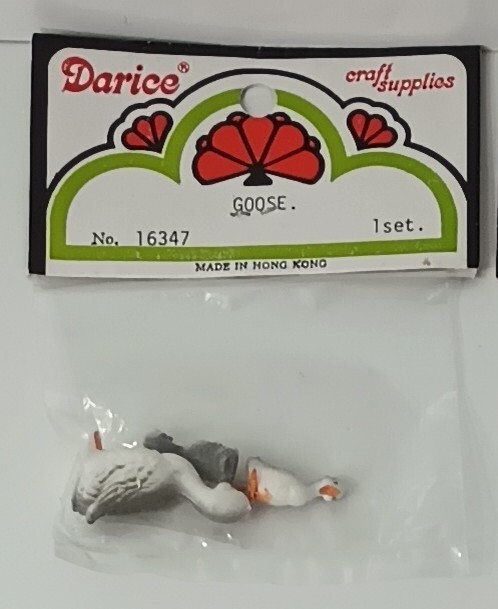 Vintage Darice Miniature Geese Plastic Miniature Hong Kong 1 Set Craft ...