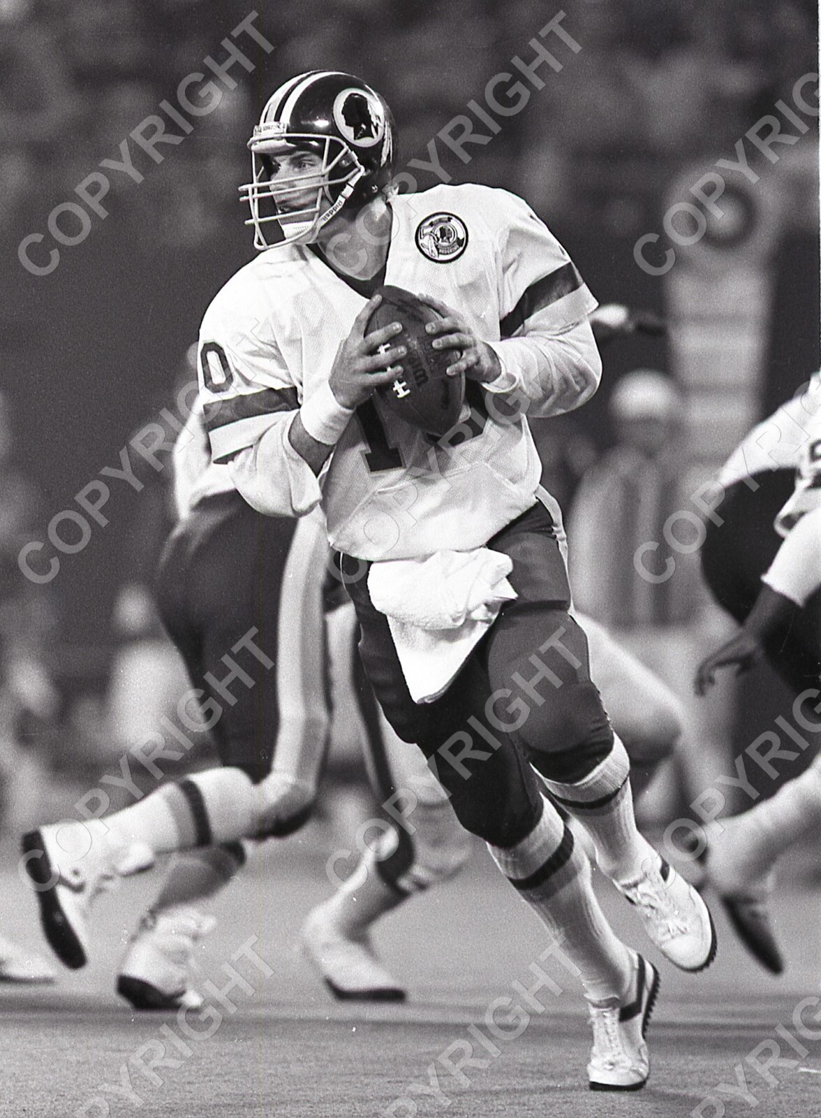 JAY SCHROEDER - WASHINGTON REDSKINS - Vintage 35mm Football B&W ...