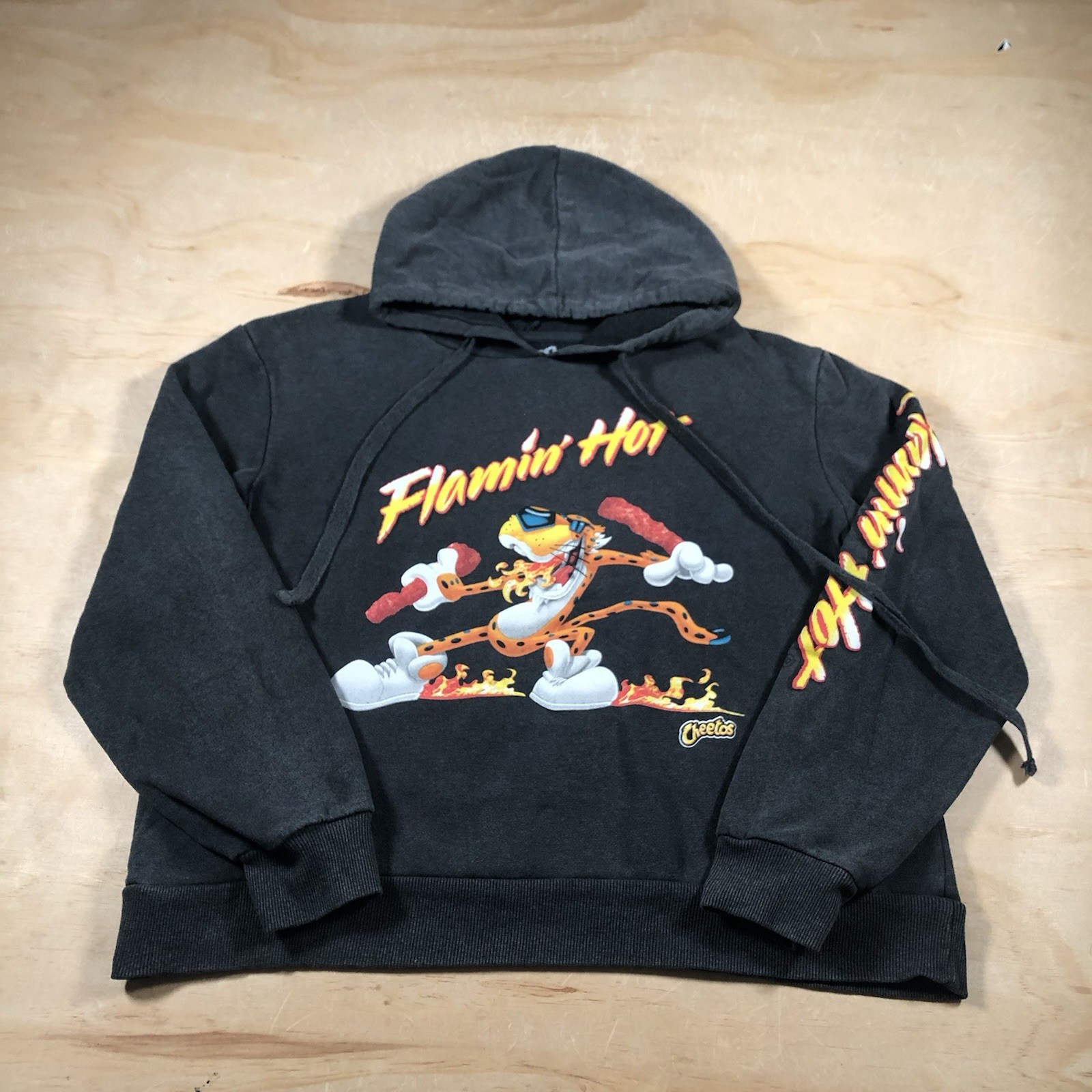 A4409 Flaming Hot Cheetos Chester Cheetah Graphic Pul… - Gem