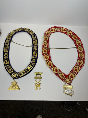 MASONIC REGALIA SHRINER DRESS RED & Blue Velvet Shriner Jewel, Past ...