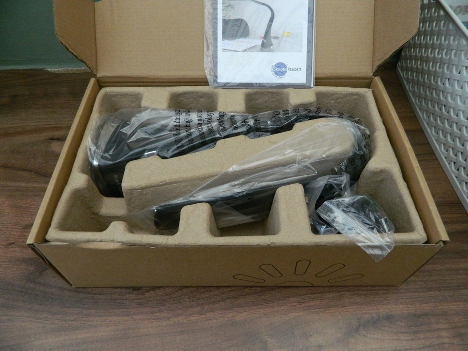 Serious Readers "Roam" Light / Lamp, Rechargeable, Bedside Reading ...