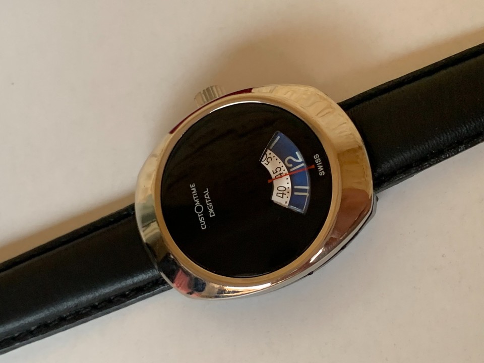 1970's Vintage CustomTime Digital Jump Hour Men's Novelty Swiss Made ...
