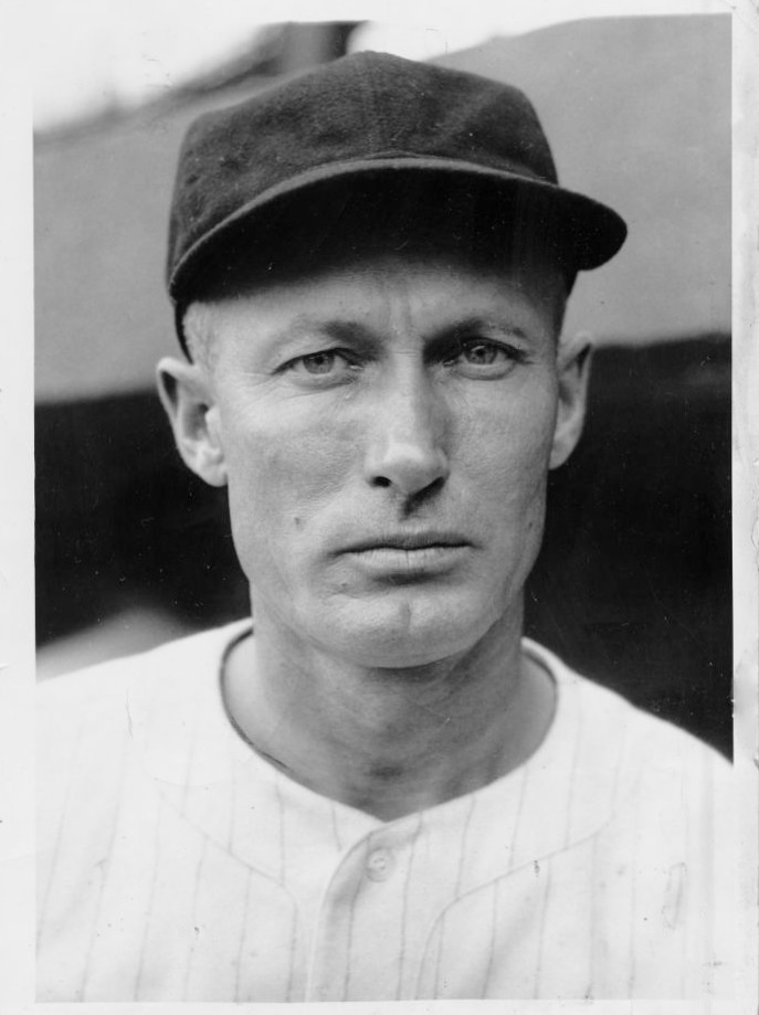 8X10 OF SAM RICE HALL OF FAME GREAT 13 SEASONS BATTED OVER 300 SENATORS ...