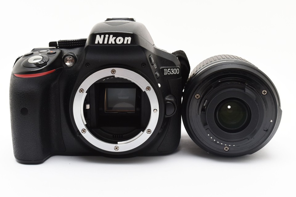 SC: 13774 [MINT w/ Box] Nikon D5300 Black w/ AF-S 55-200mm From JAPAN ...