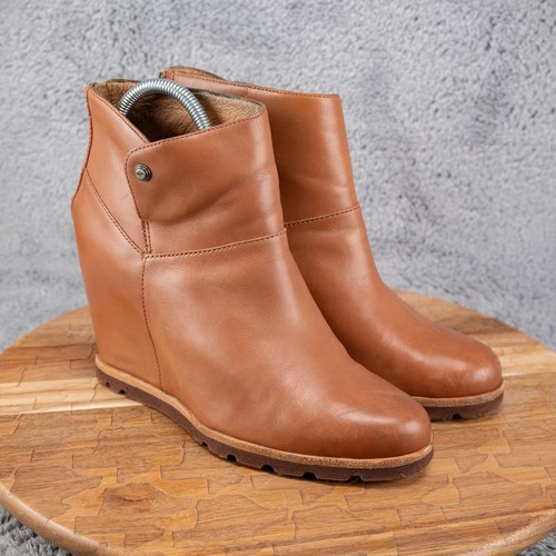 UGG Amal Women's 9 Brown Leather Ankle Bootie Pull On Wedge Casual ...