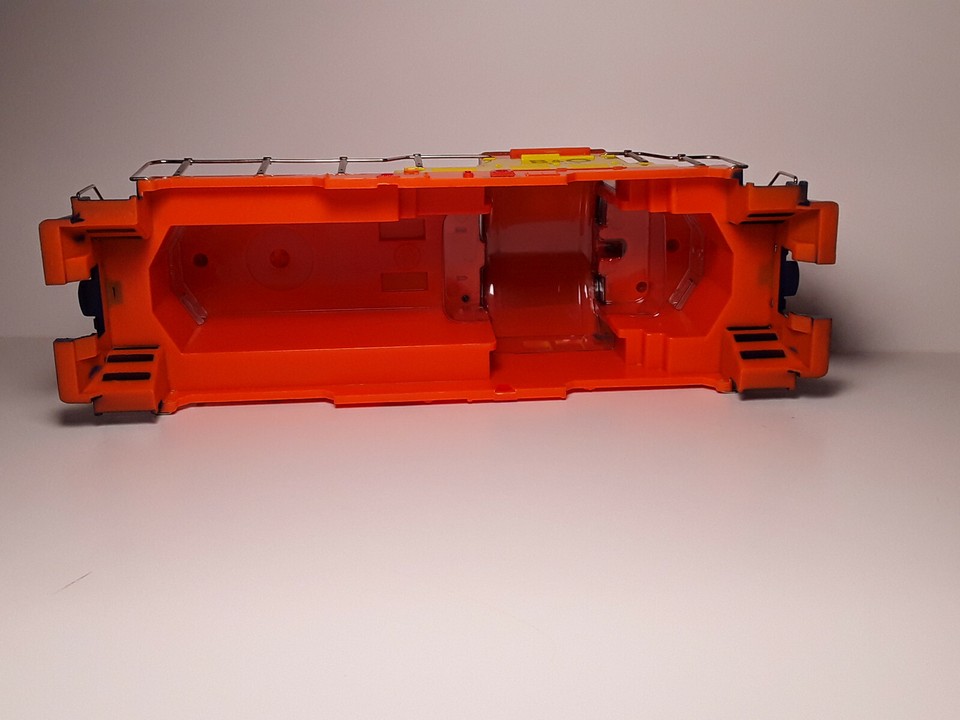 Chessie System 2003 NEW TRAIN ENGINE BODY BEEP SHELL O GAUGE MODEL ...