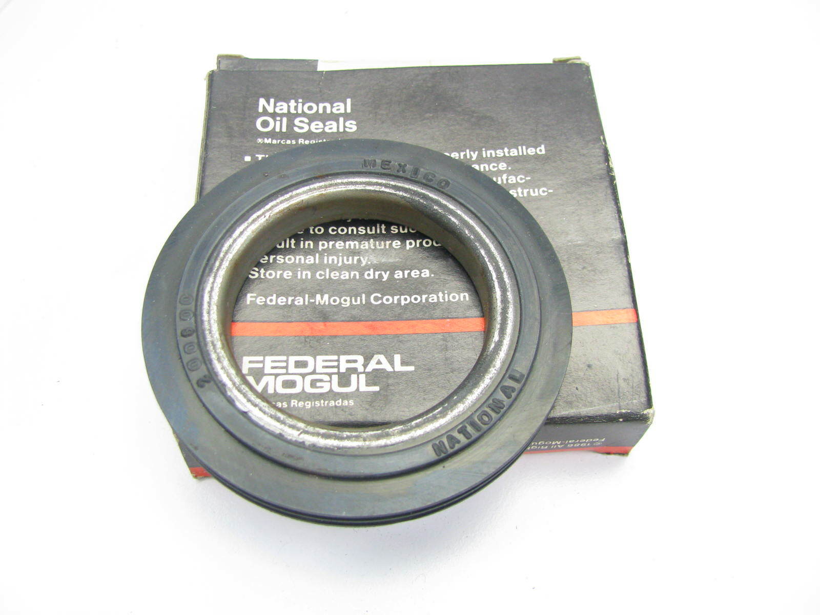 National 200600 Multipurpose Oil Seal - 2.876" OD X 1.750" ID X 0.285 ...