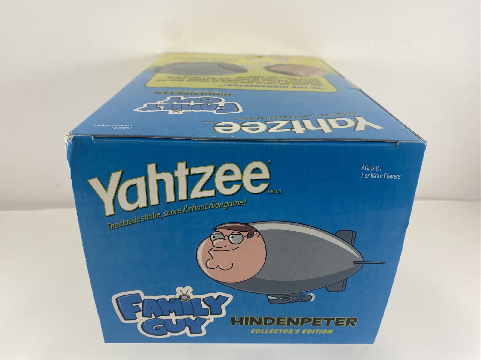 FAMILY GUY Yahtzee Game Hindenpeter Collectors Edition 2011 Hasbro NEW ...