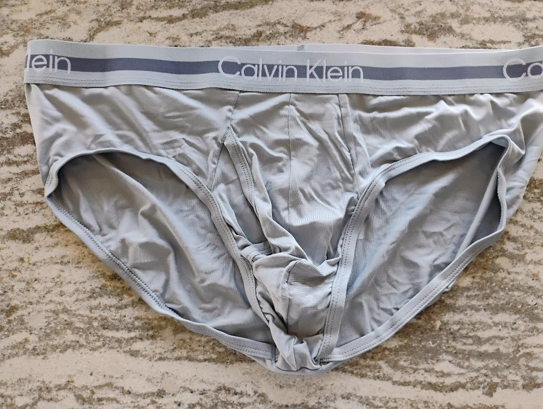 Calvin Klein Performance Refined Micro Men's Hip Brief Underwear XLarge ...