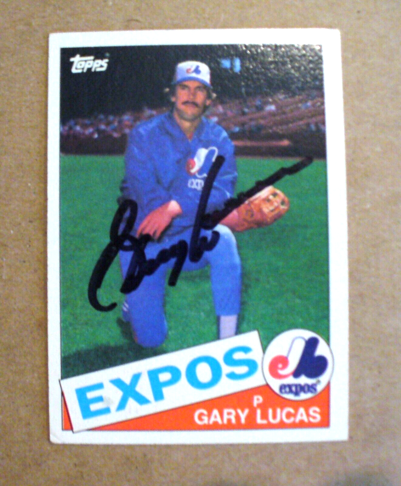 MLB - Topps 1985 Baseball Card #297 - "Gary Lucas" Autograph ...