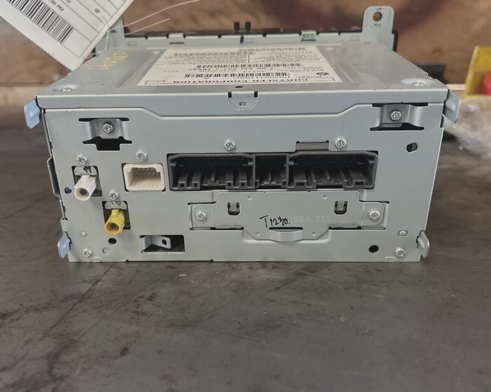 2011 2012 2013 Dodge Durango Radio Display Receiver RBZ Satellite AM FM ...