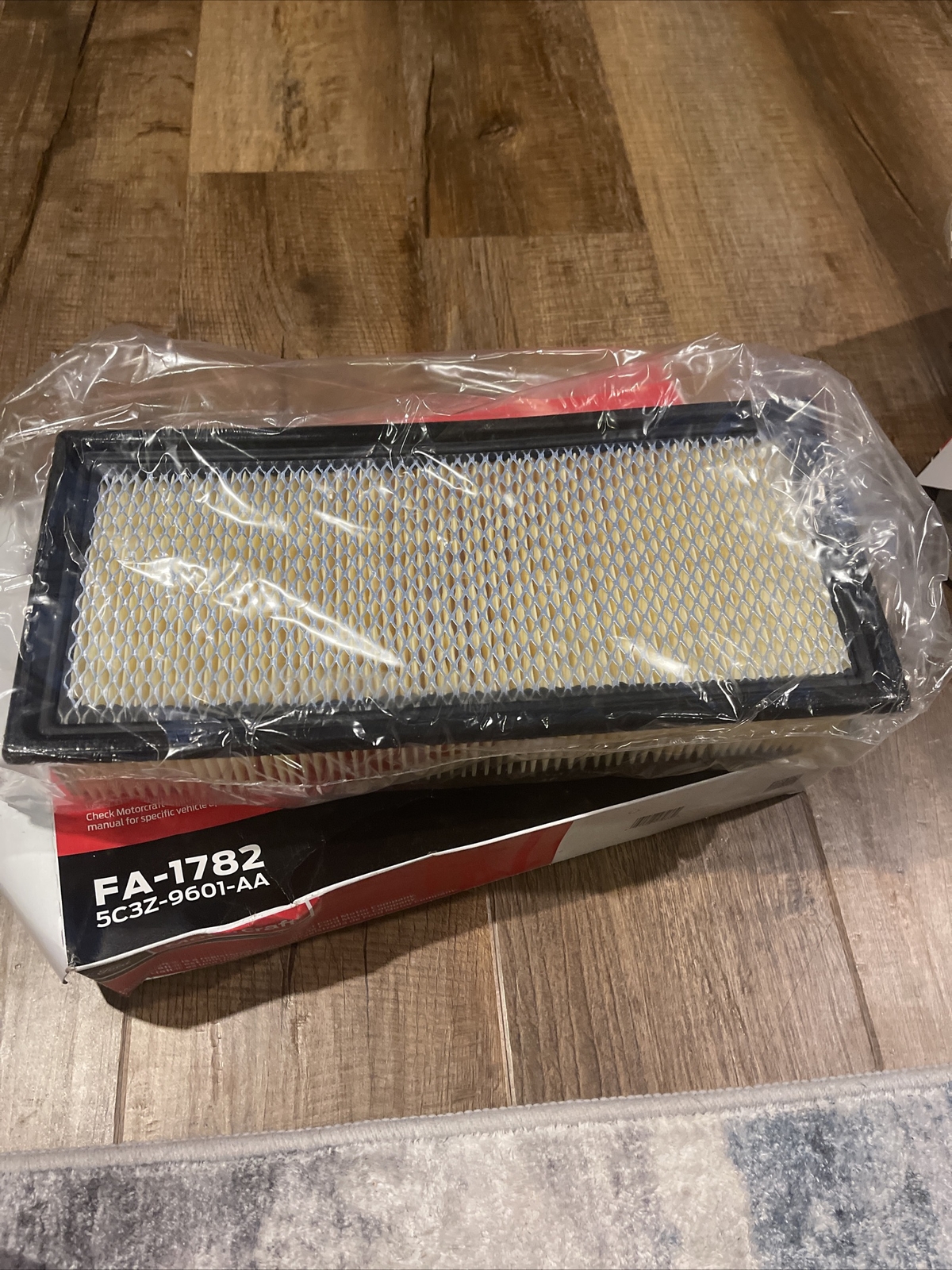 MOTORCRAFT FA-1782 - Air filter cross reference