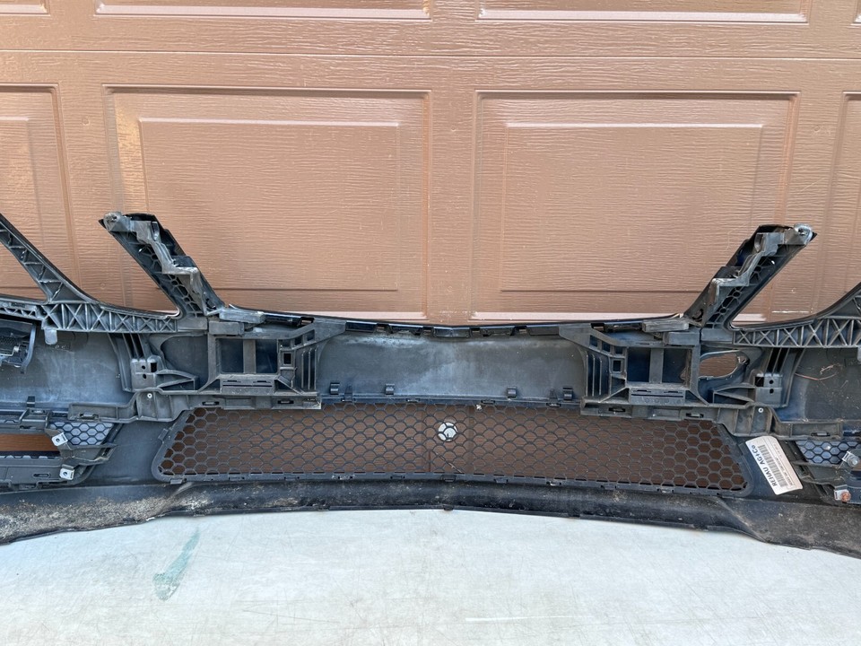 2010-2013 Mercedes Benz E Class E350 W212 Front Bumper OEM AMG ...
