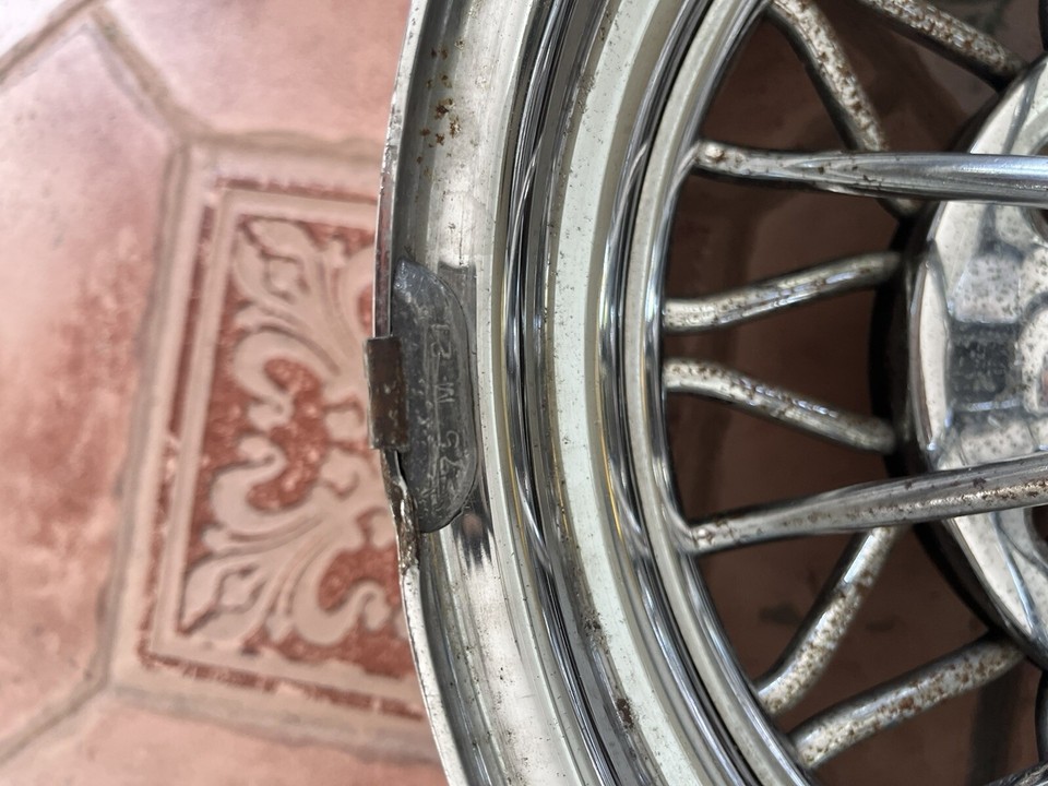 Vintage Cragar STAR WIRE Chrome Gold 14”x7” 4.75 Lug Bolt 30 Spoke Rim ...