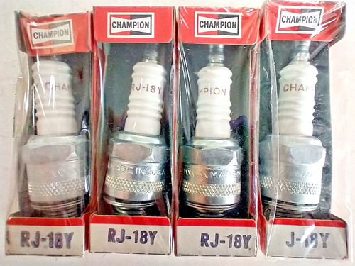 4-Pack Copper Resistor Spark Plugs CHAMPION RJ18Y (19373) (Made in USA ...