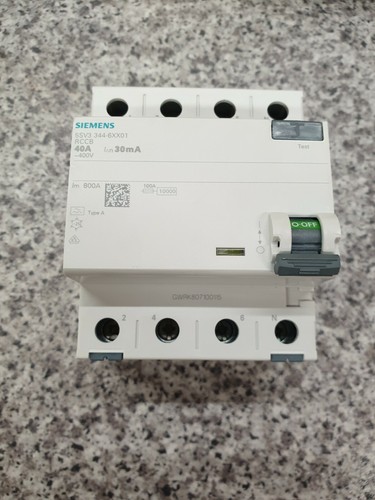 Siemens 3P + N 40A, RCD Switch, Trip Sensitivity 30mA , Type A DC , 3 ...