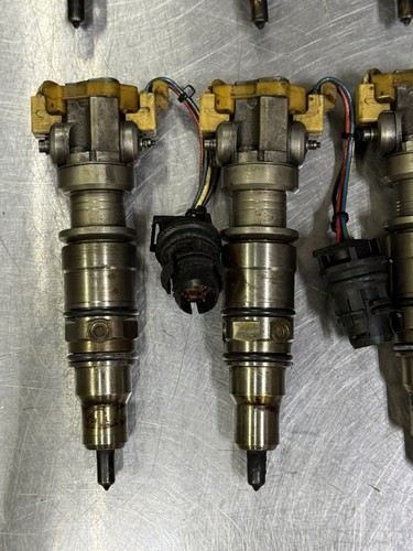 6.0 Powerstroke Injectors Set Of 8 2003-2007 f250 f350 f450 f550 CORES ...