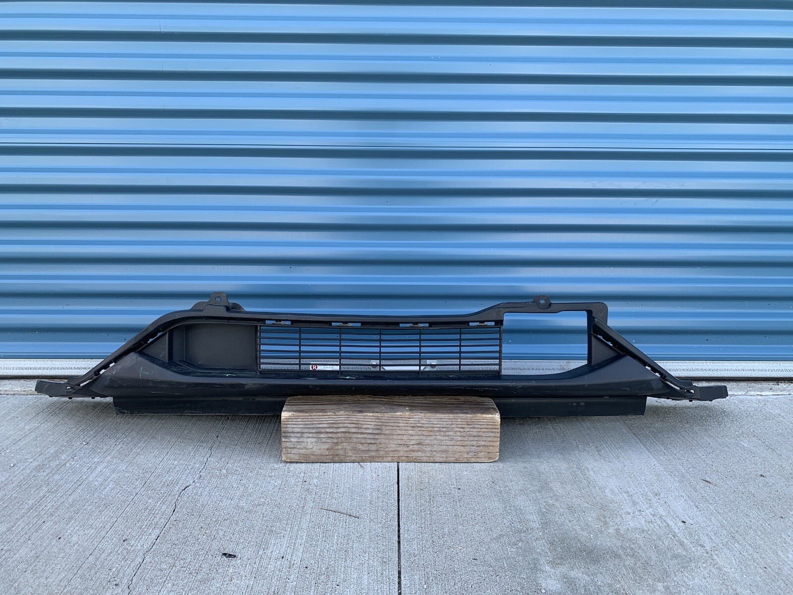 OEM 2019-2021 Honda Insight Front Lower Grille Cover 71102-TXM-0 | eBay