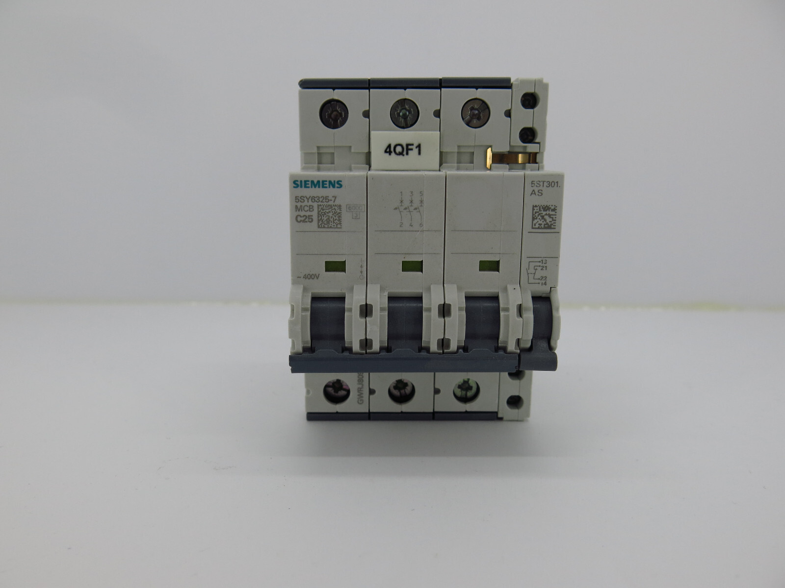 Siemens 5SY6325-7 MCB C25 Circuit Breaker, 5SY6325-7 400V | eBay