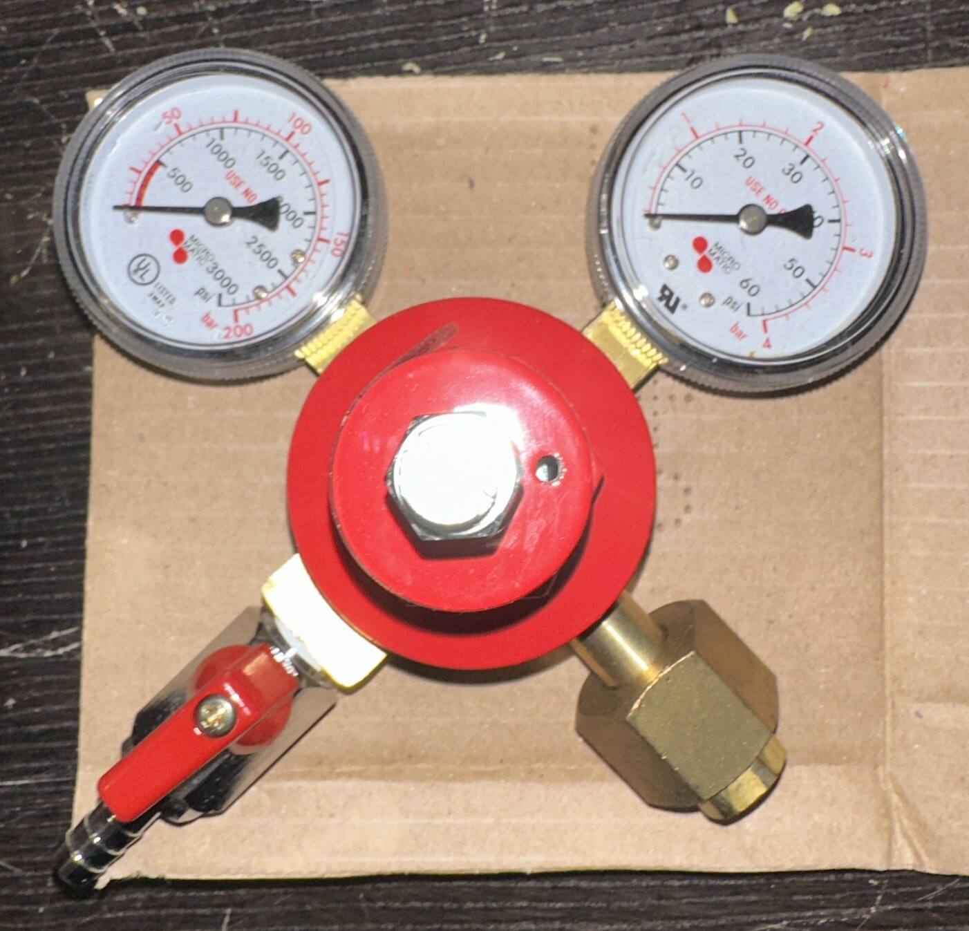 Micro Matic DOUBLE REGULATOR CO2 W/2 GAUGE | eBay