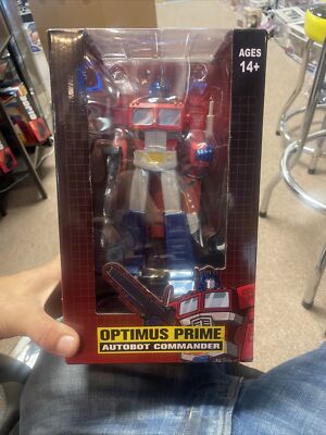 Transformers OPTIMUS PRIME Autobot Commander 9" Statue PCS Collectibles ...