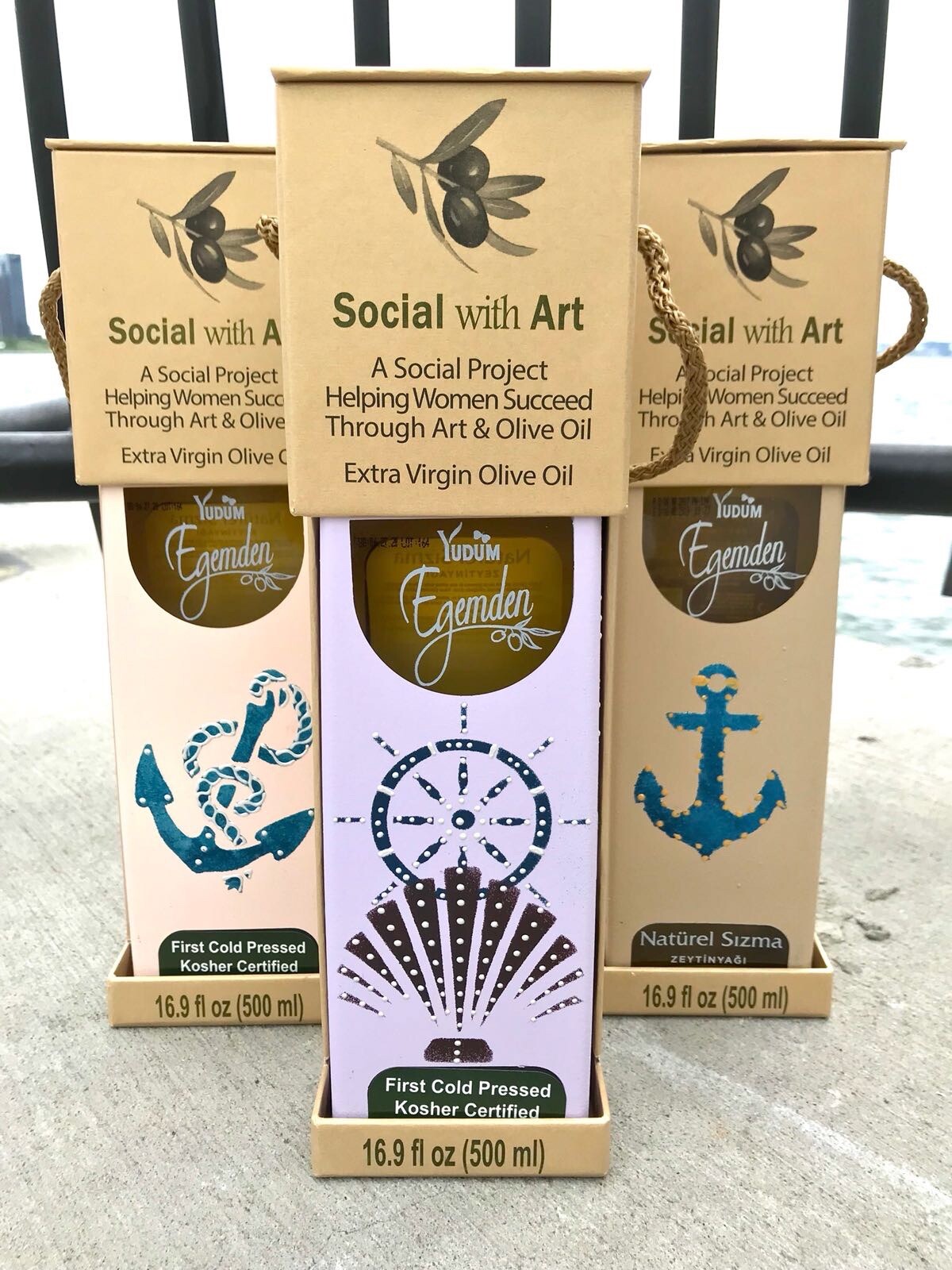 Gourmet Cold Pressed Extra Virgin Olive Oil - Premium Kitchen Cooking ...