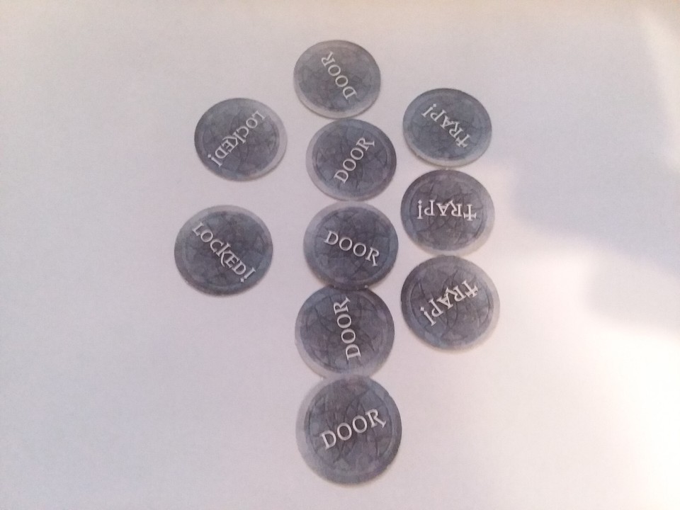 Dungeons and Dragons 2006 Basic Game 10 Door Tokens | eBay