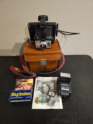 Vintage Polaroid Square Shooter 2 Land Camera Good Condition with Flash ...