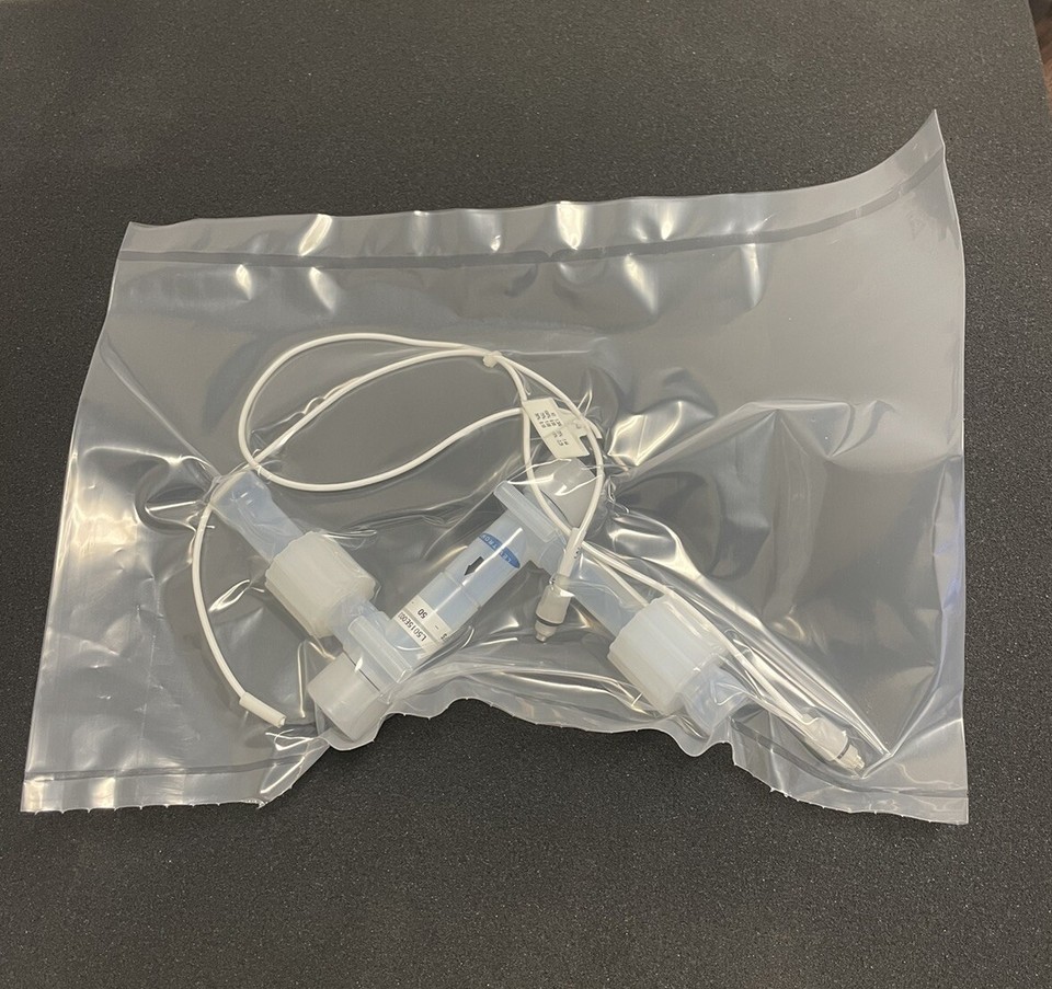 LEVITRONIX LEVIFLOW CONVERTER 100-30314 / SENSOR LFC-1C LFS-50-Z 100 ...