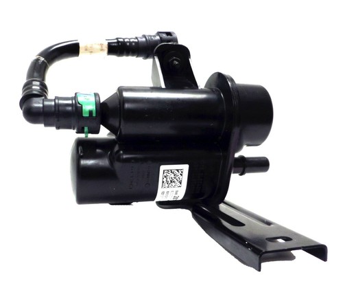 84492877 Auxiliary Evaporative Emission Canister Escalade ESV Suburban ...