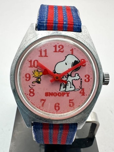 Snoopy Kids Watch Fixed, 32mm, Used with Minor Scratches | eBay