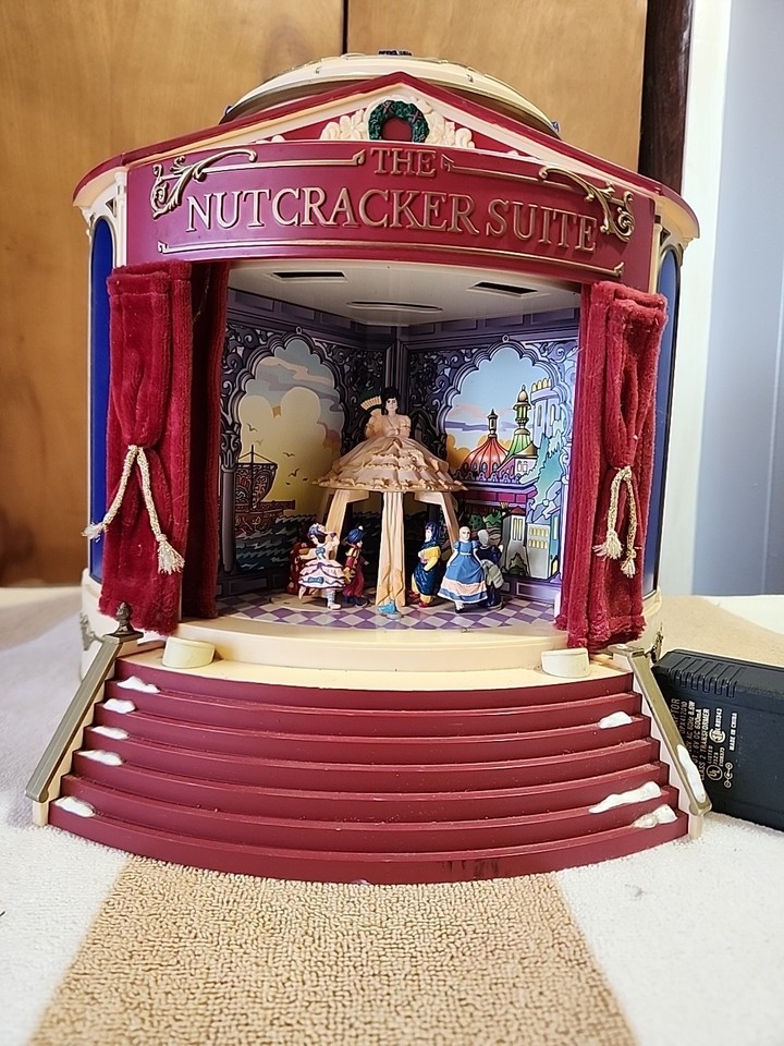 Mr. Christmas Nutcracker Suite Animated Music Box Ballet Stage Gold ...