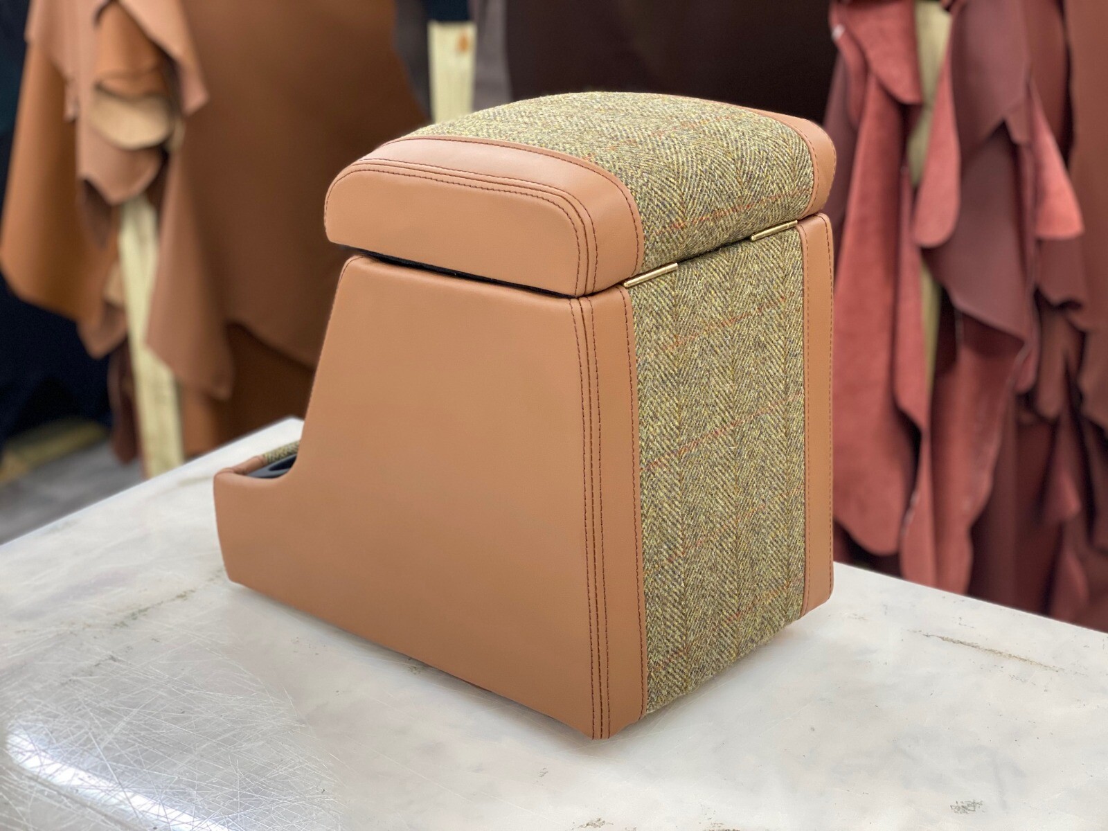 Land Rover Defender Lucari High Arm Rest Cubby Box with Marshall ...
