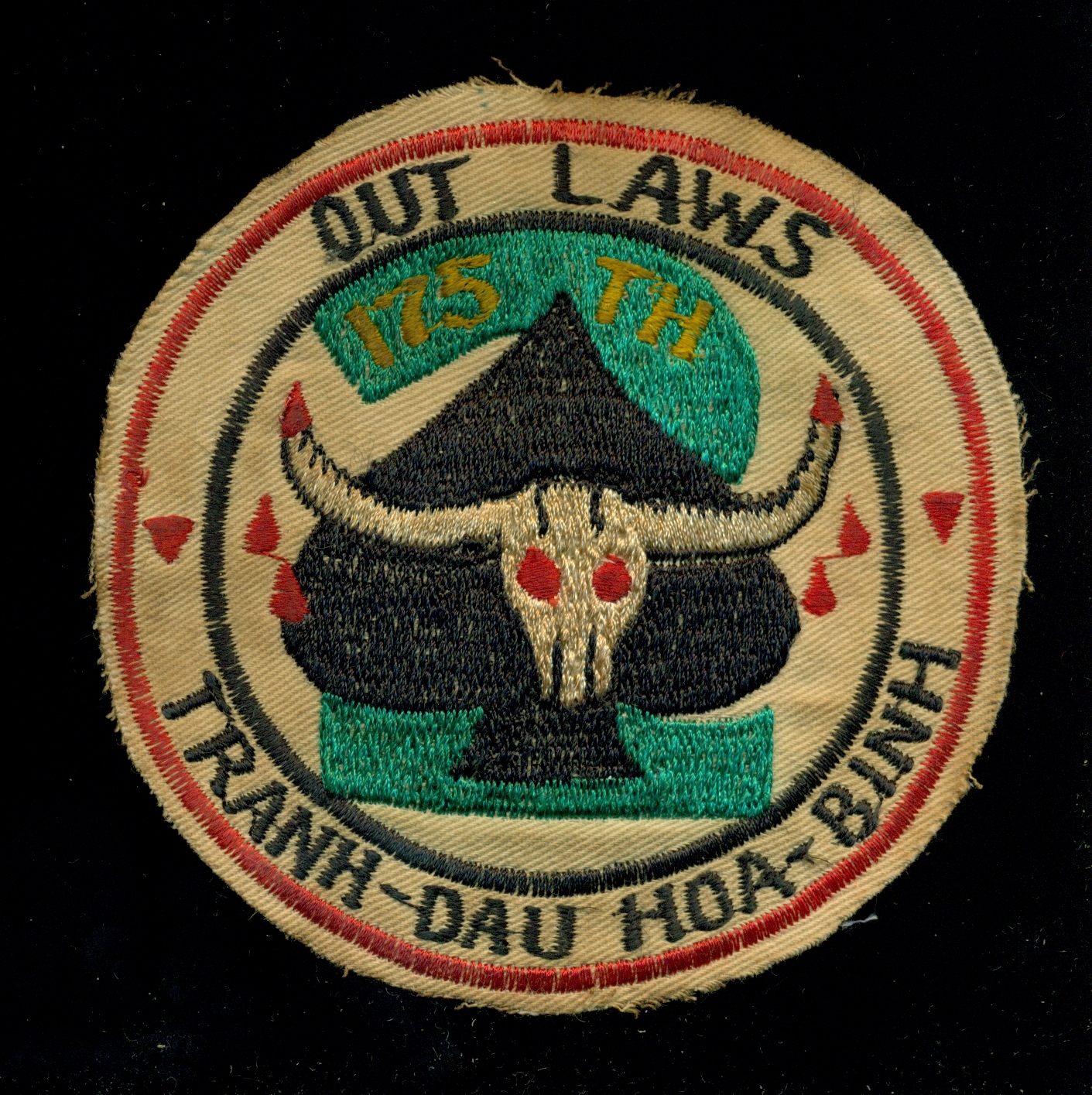 US Army 175th Aviation Co Outlaws Tranh-Dau Vietnam Patch S-24 | eBay