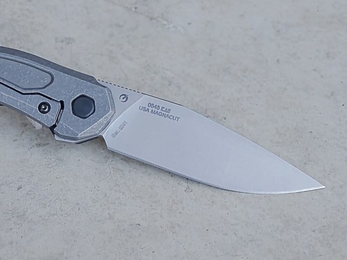 Zero Tolerance 0545 Folding Knife Carbon Fiber/Ti Handle MagnaCut Blade ...