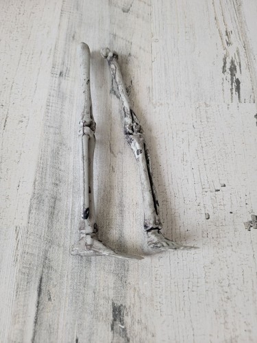 Halloween scary skeleton leg set decor bones prop | eBay