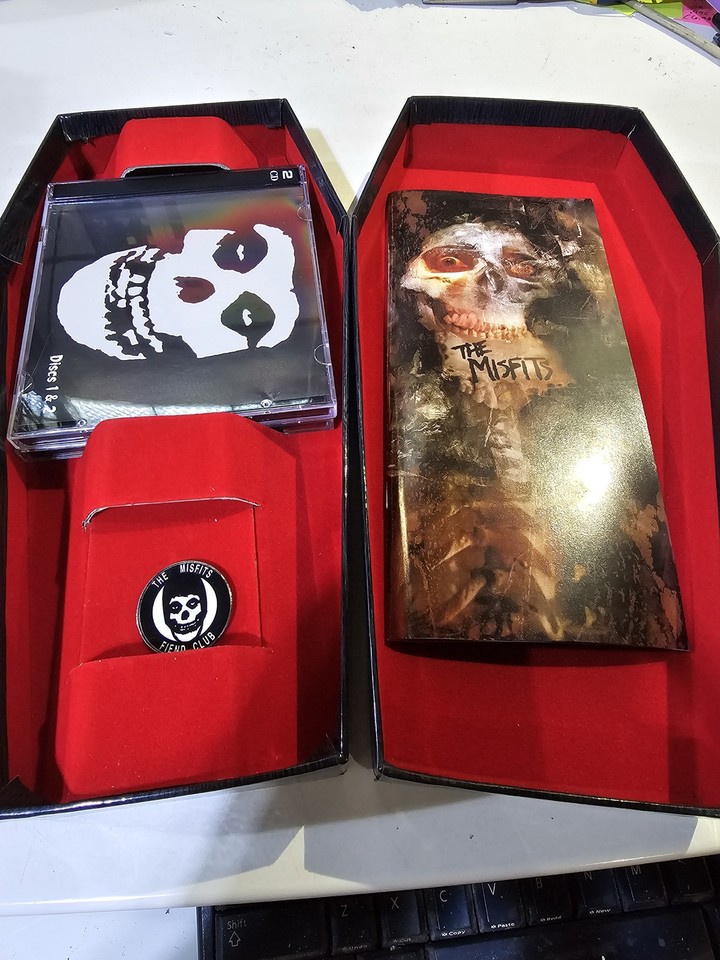 The Misfits Box Set - Misfits - audioCD - Very Good | eBay