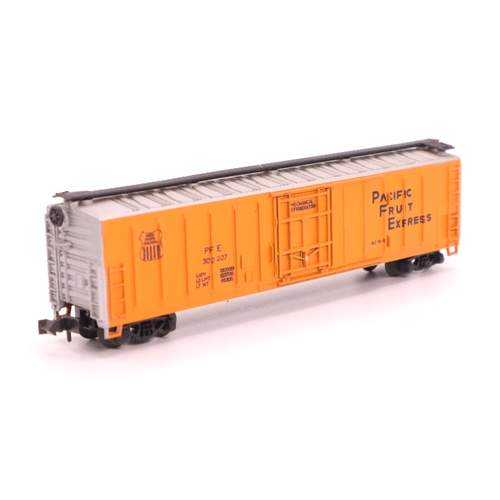 Atlas 2304 Pacific Fruit Express Reefer N Scale Train Box Car | eBay