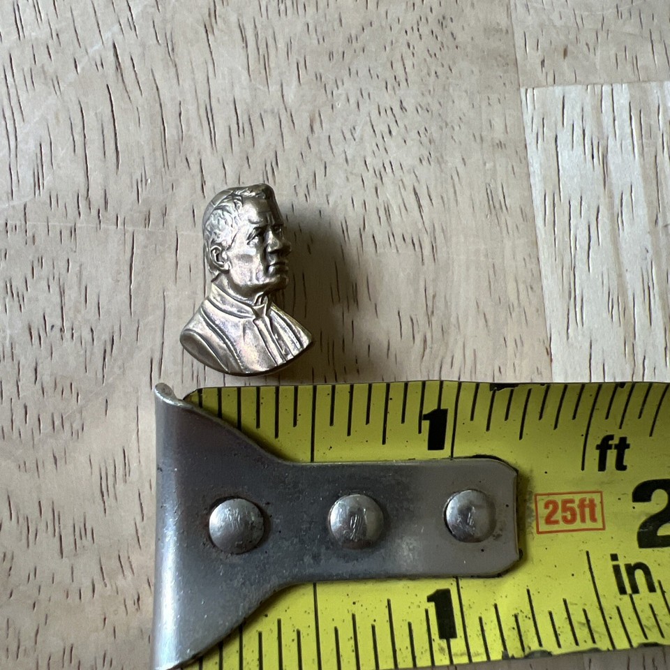 Vintage First Holy Communion Pope Pin | eBay