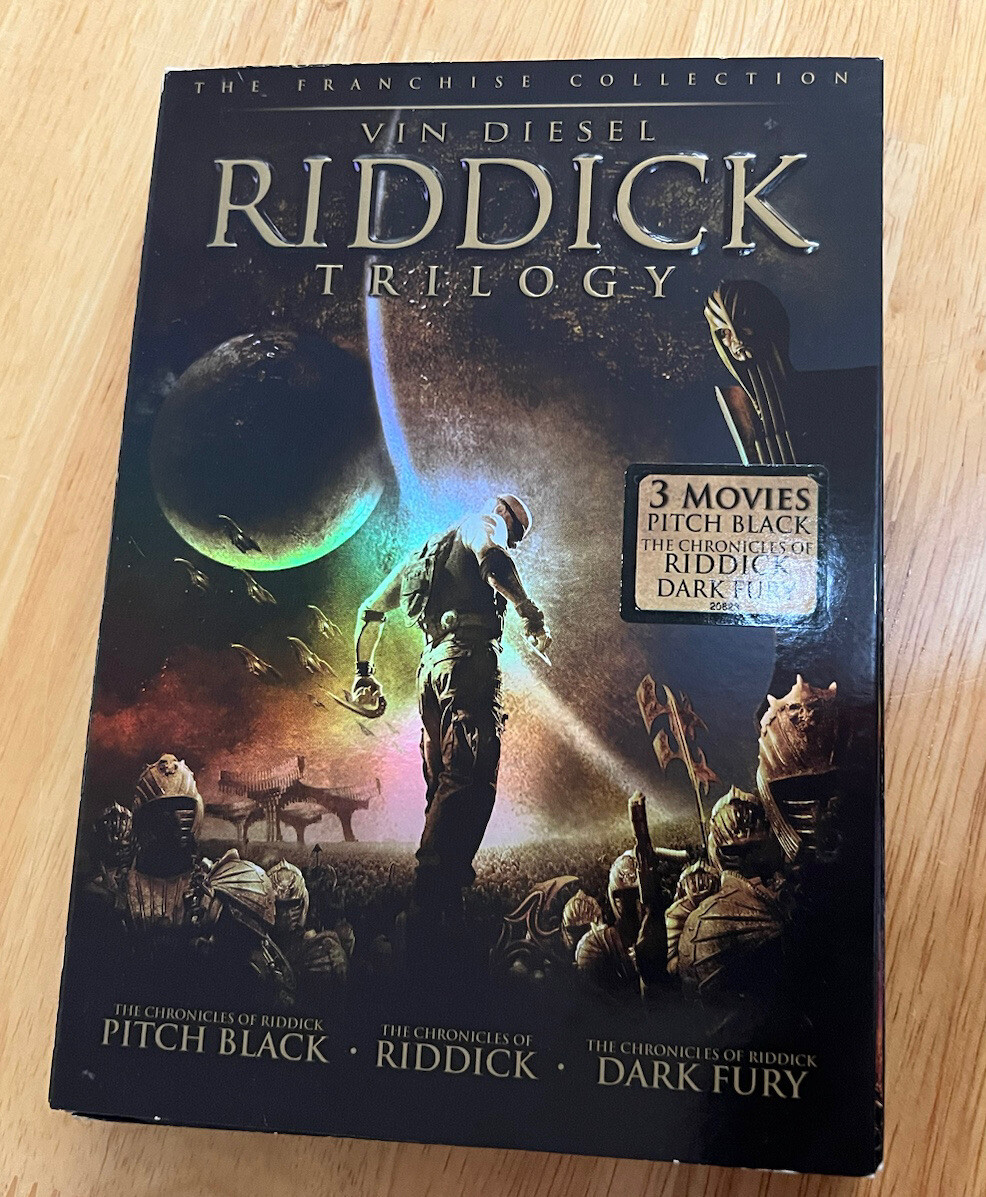 Riddick 3 Dvd Deksel Riddick 3 (Blu Ray DVD Director Cut 2013
