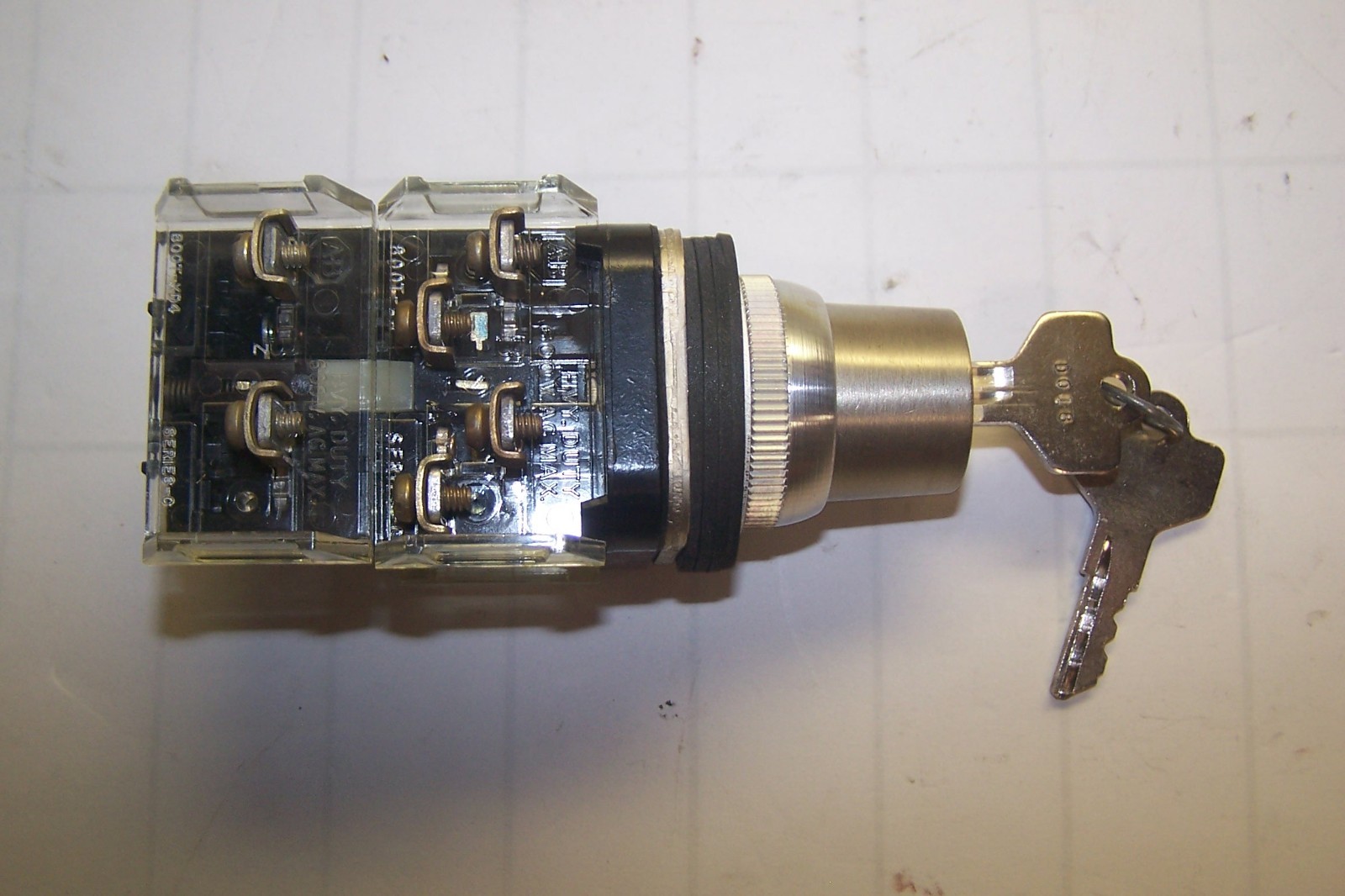 NEW ALLEN BRADLEY 3 POSITION SELECTOR SWITCH 800T-J41H34 | eBay