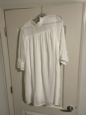Charmed Hearts Size Small Dress Womens Off White Shift | eBay