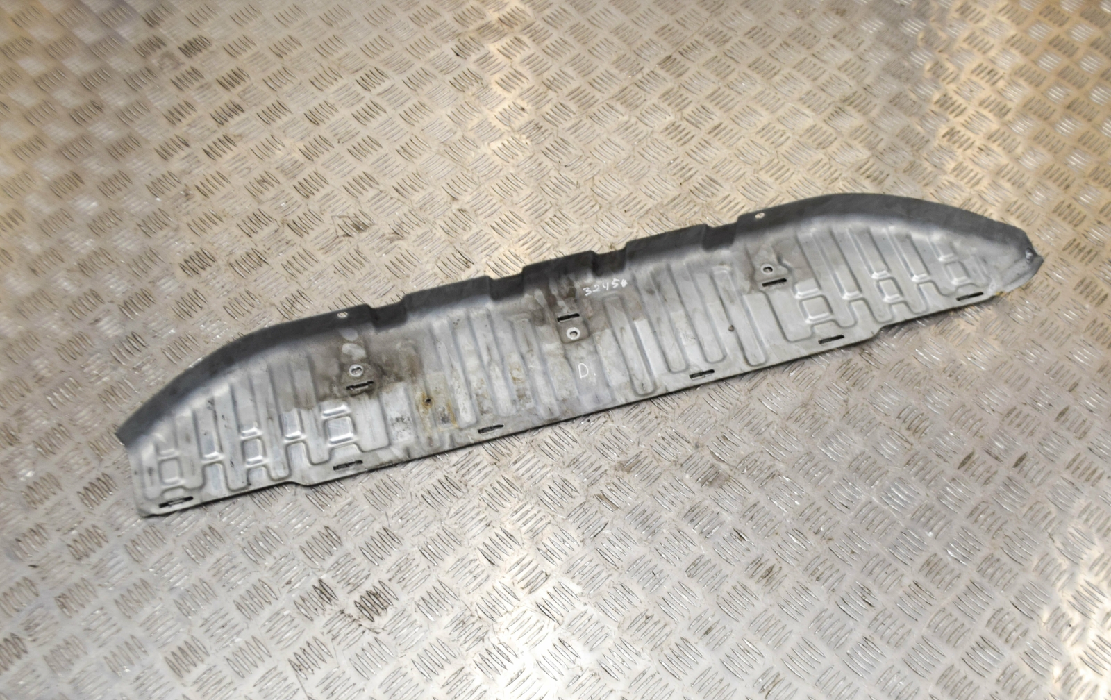 MERCEDES-BENZ VIANO W639 Right Side Sliding Door Step A6396600128 2014 ...